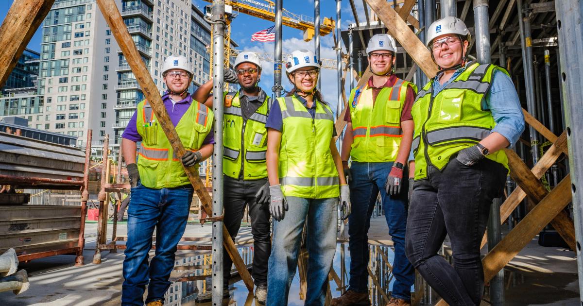 DAVIS Announces Company-Wide Promotions in 2024 | DAVIS Construction